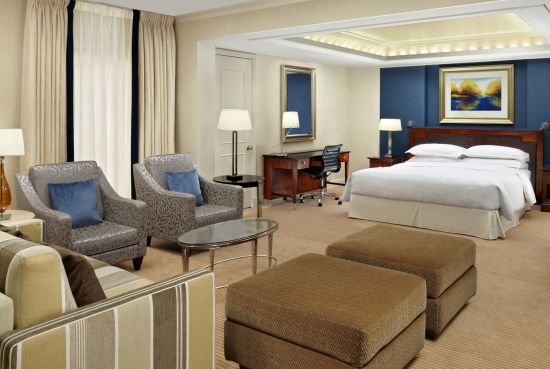 Sheraton Skyline | Hotel at London Heathrow Airport